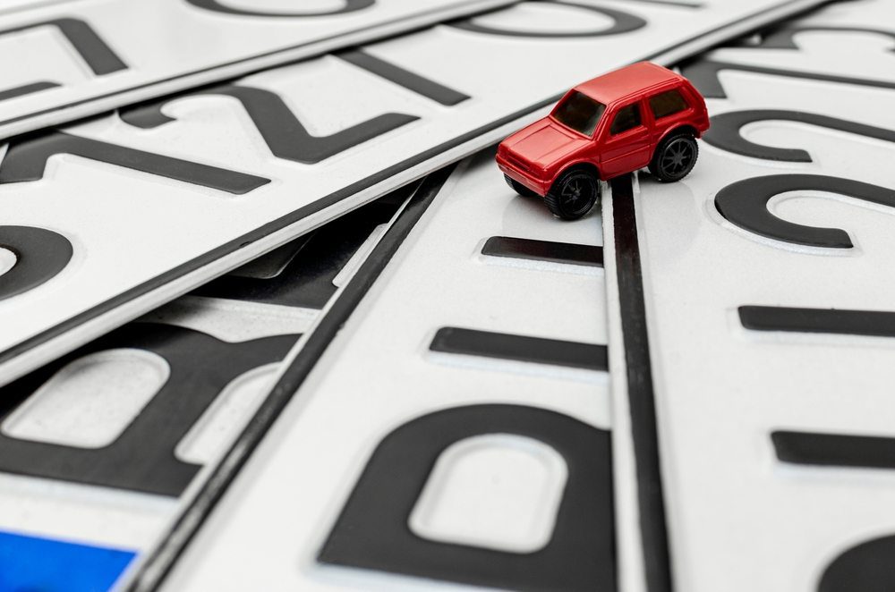 Cómo saber la fecha de matriculación de un coche [Guía 2025]